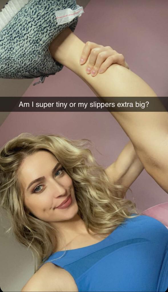 Flexible | Scrolller