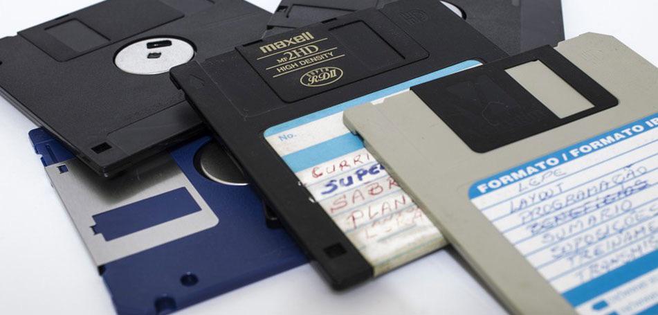 Floppy’s | Scrolller