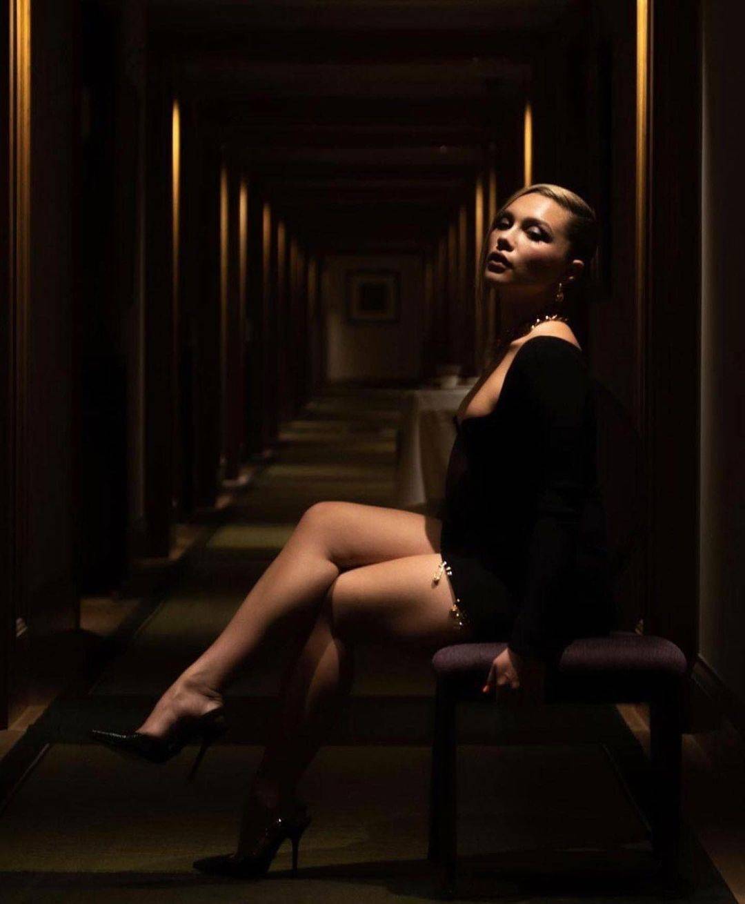 Florence Pugh ! | Scrolller