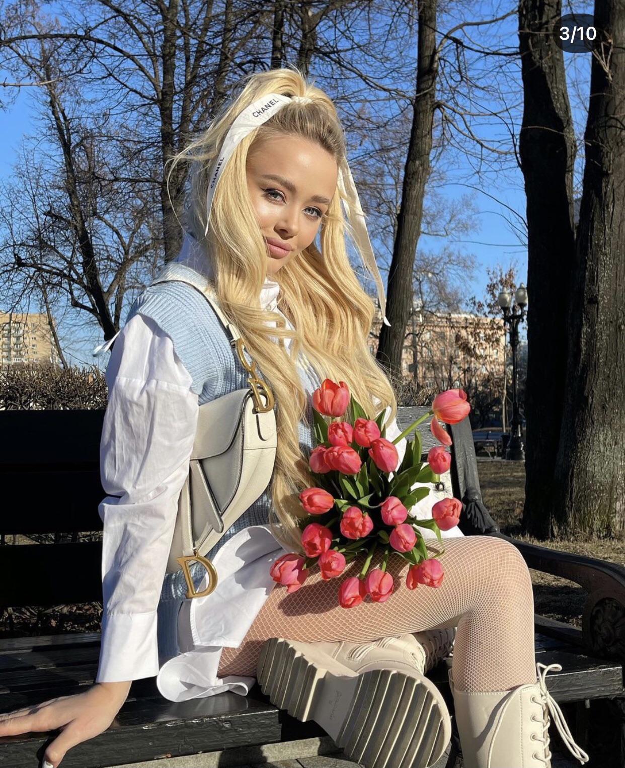 Flower Power | Scrolller