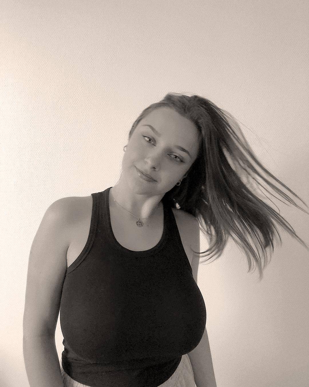 Flying hair | Scrolller