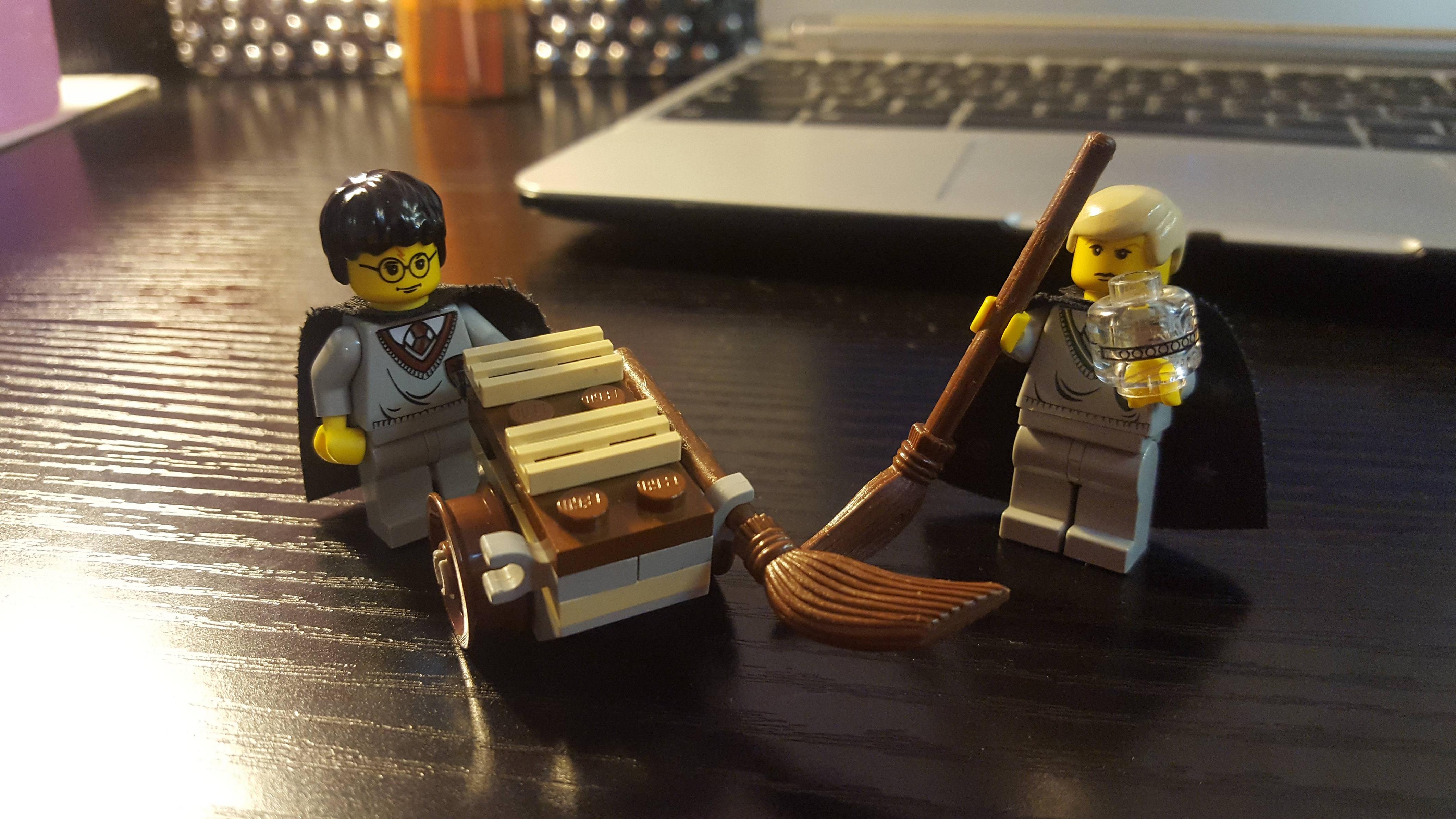 Flying Lesson (#4711). A small build, but very satisfying to find all the pieces, after they ...