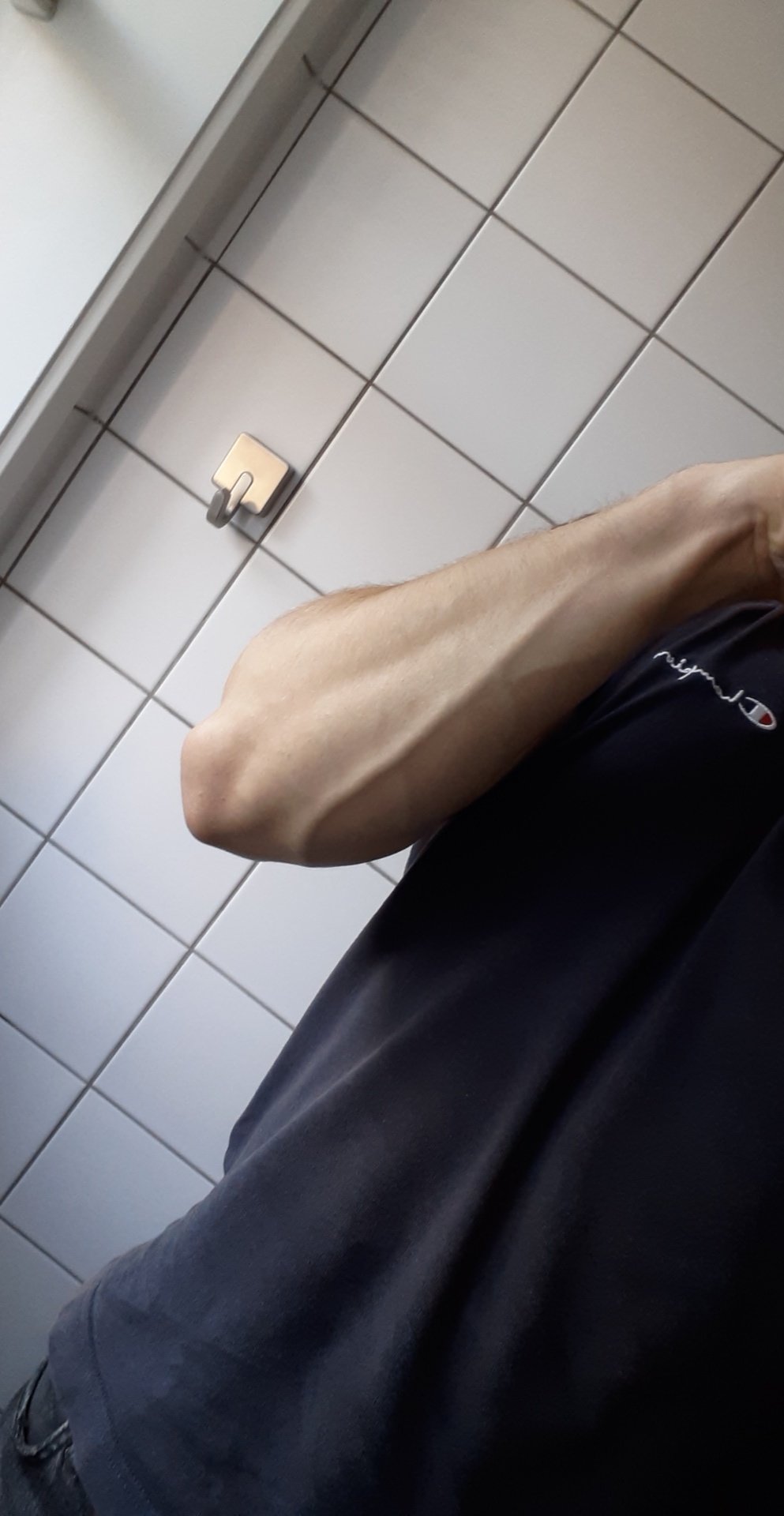 Forearm friday? | Scrolller