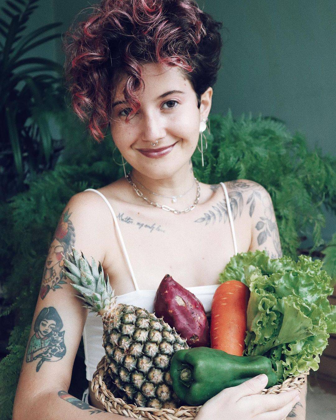 Fran Bona | Scrolller