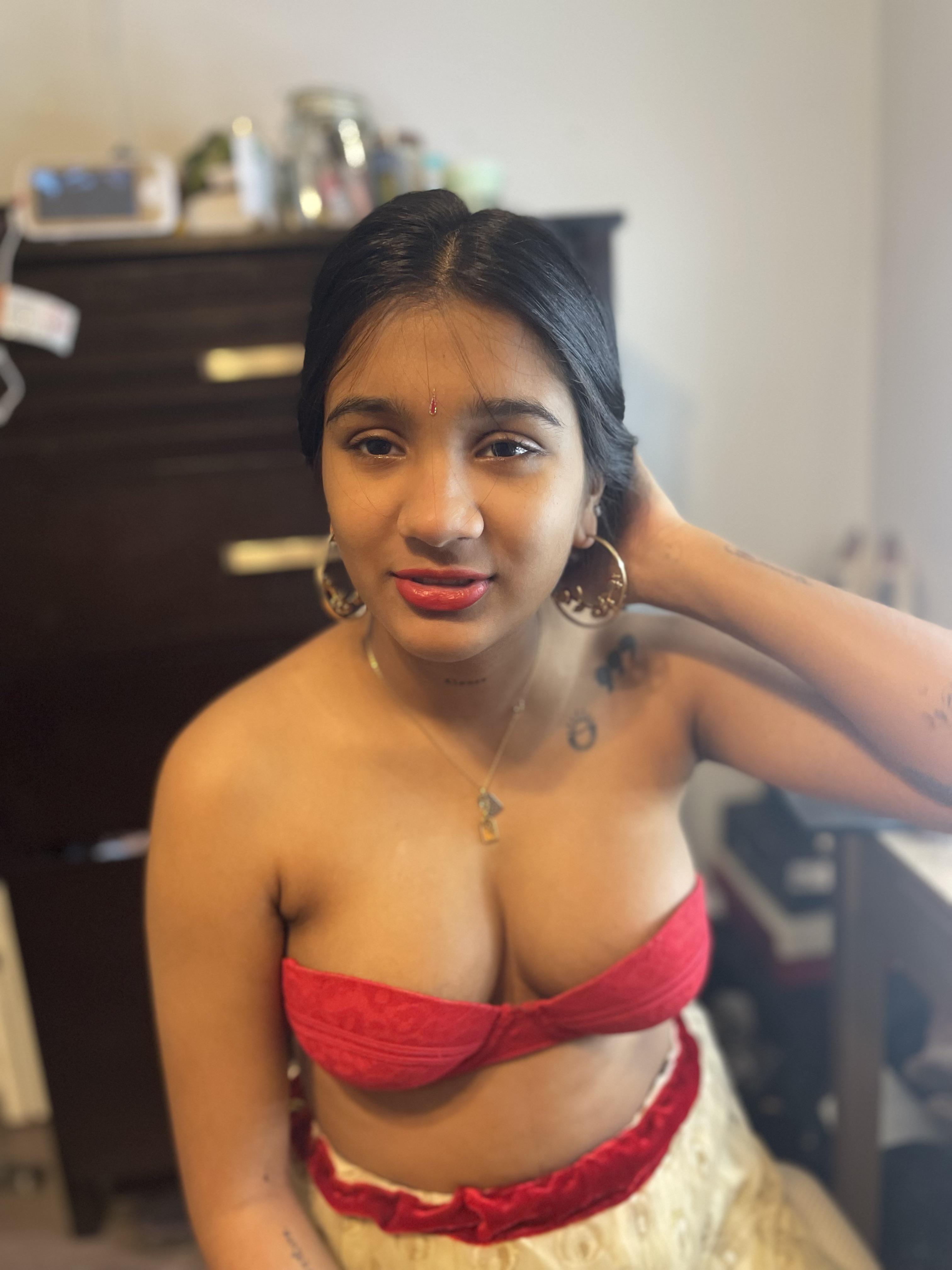 Free to join and see more💕🌹 | Scrolller