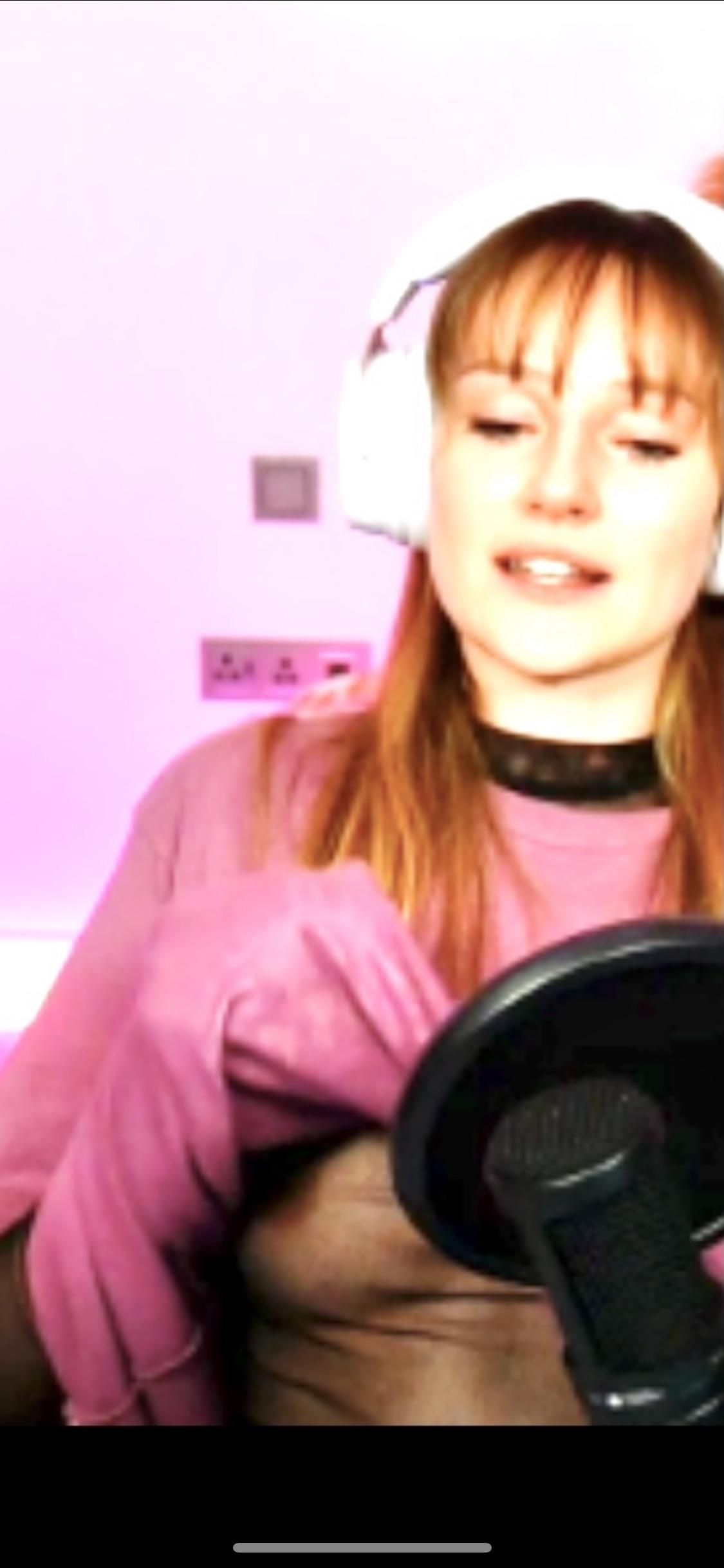 Freya stream nip slip | Scrolller