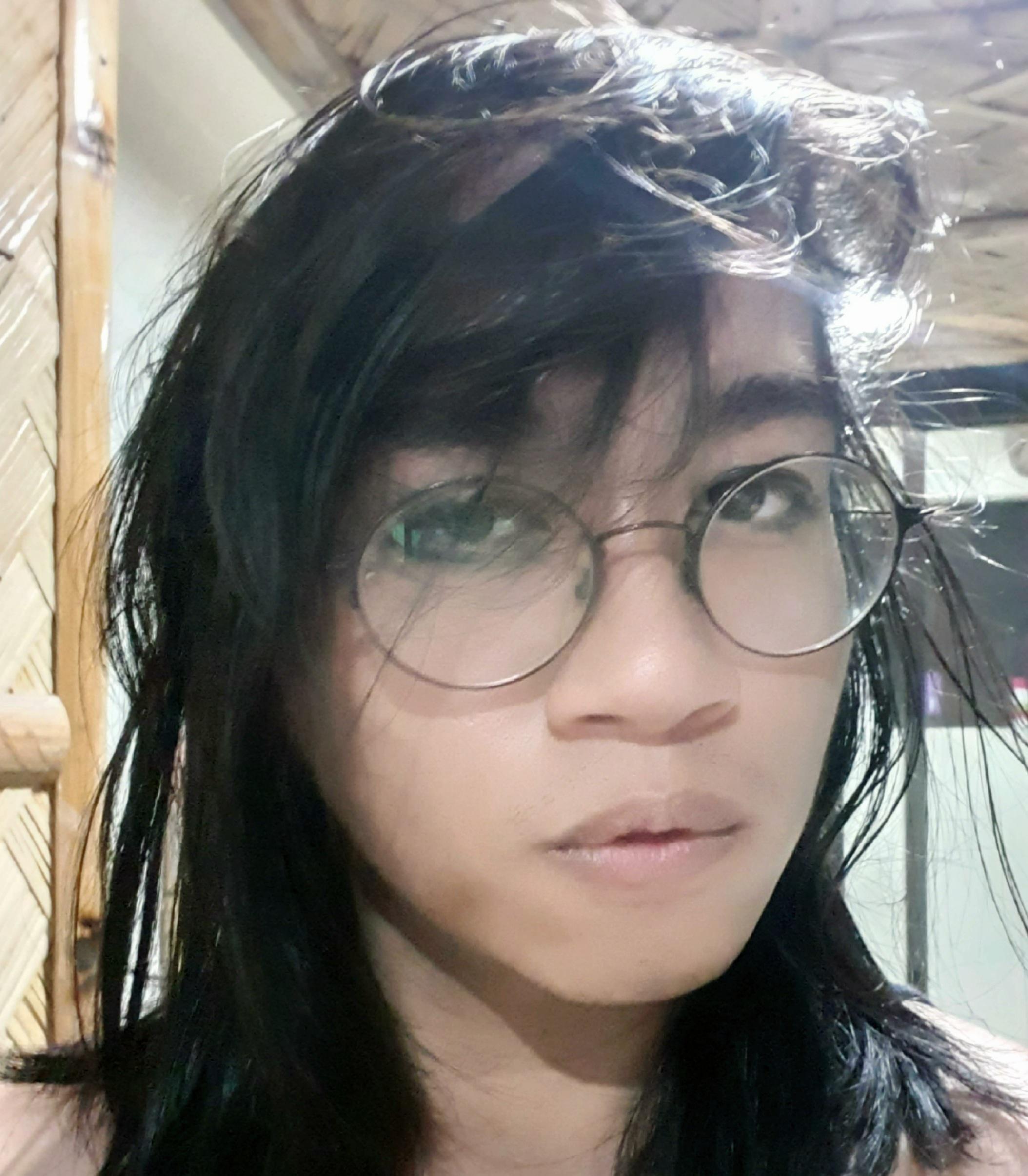 Friday night but quarantine, so getting drunk alone 😩🎉 [over 18] | Scrolller