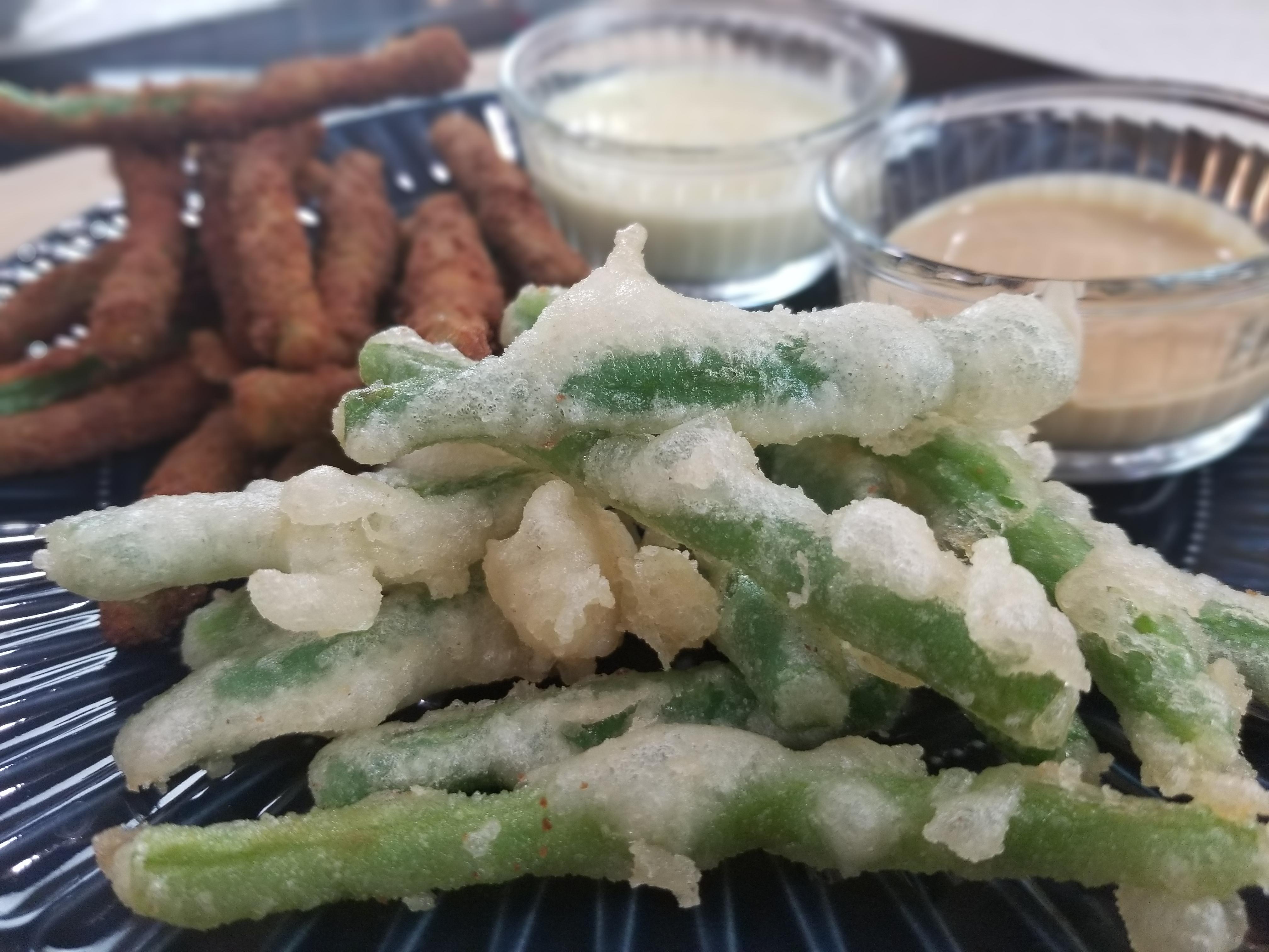 Fried green beans, two ways w/ soy sauce aioli and lemon garlic aioli | Scrolller