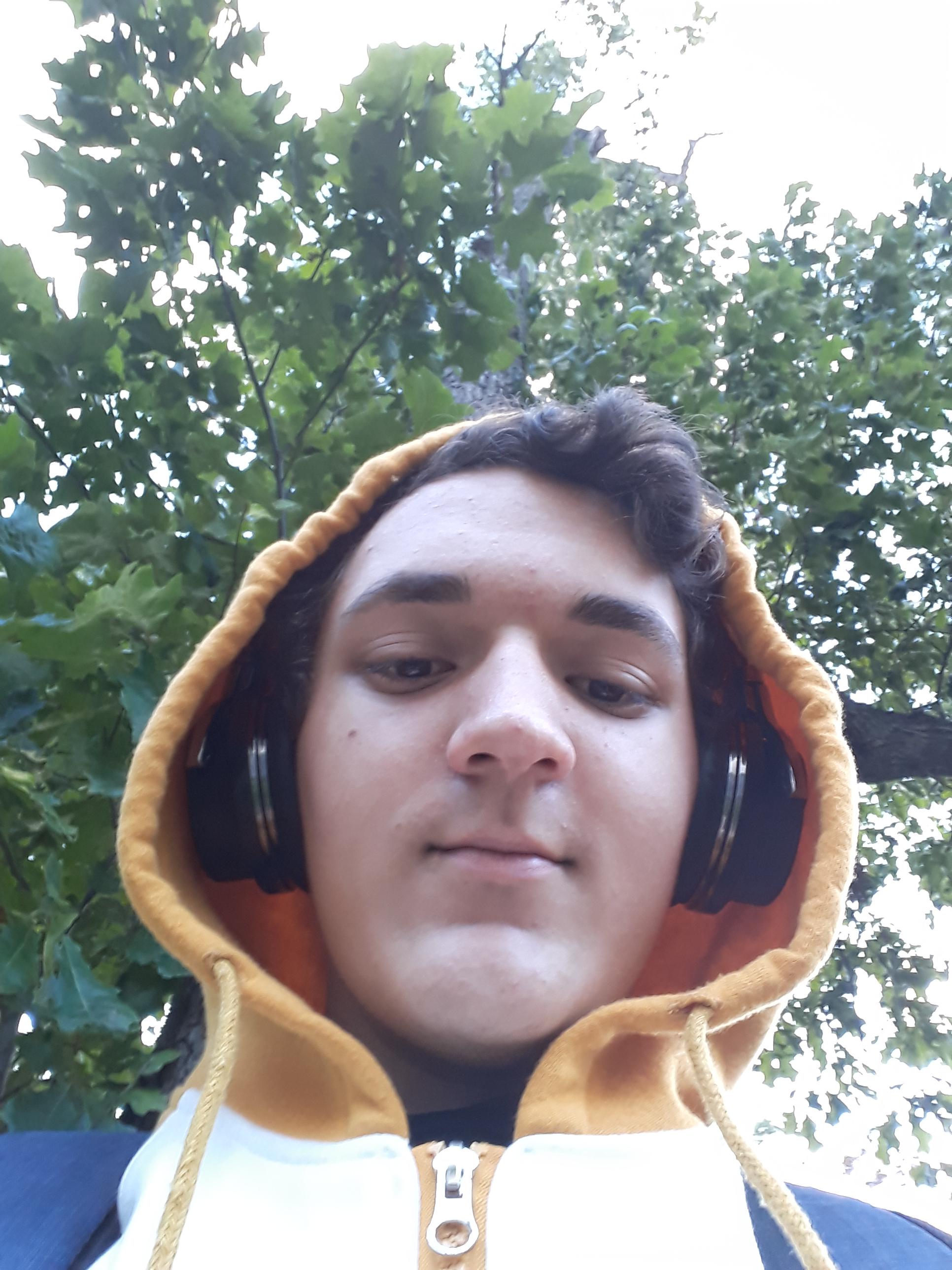 Frist photo from early on today I liked it so ima post it | Scrolller