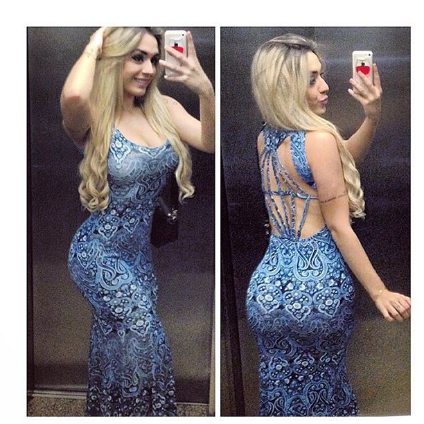 Front and rear view | Scrolller