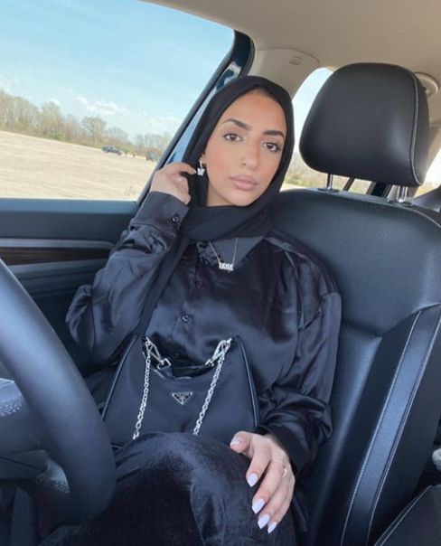 Front Seat | Scrolller