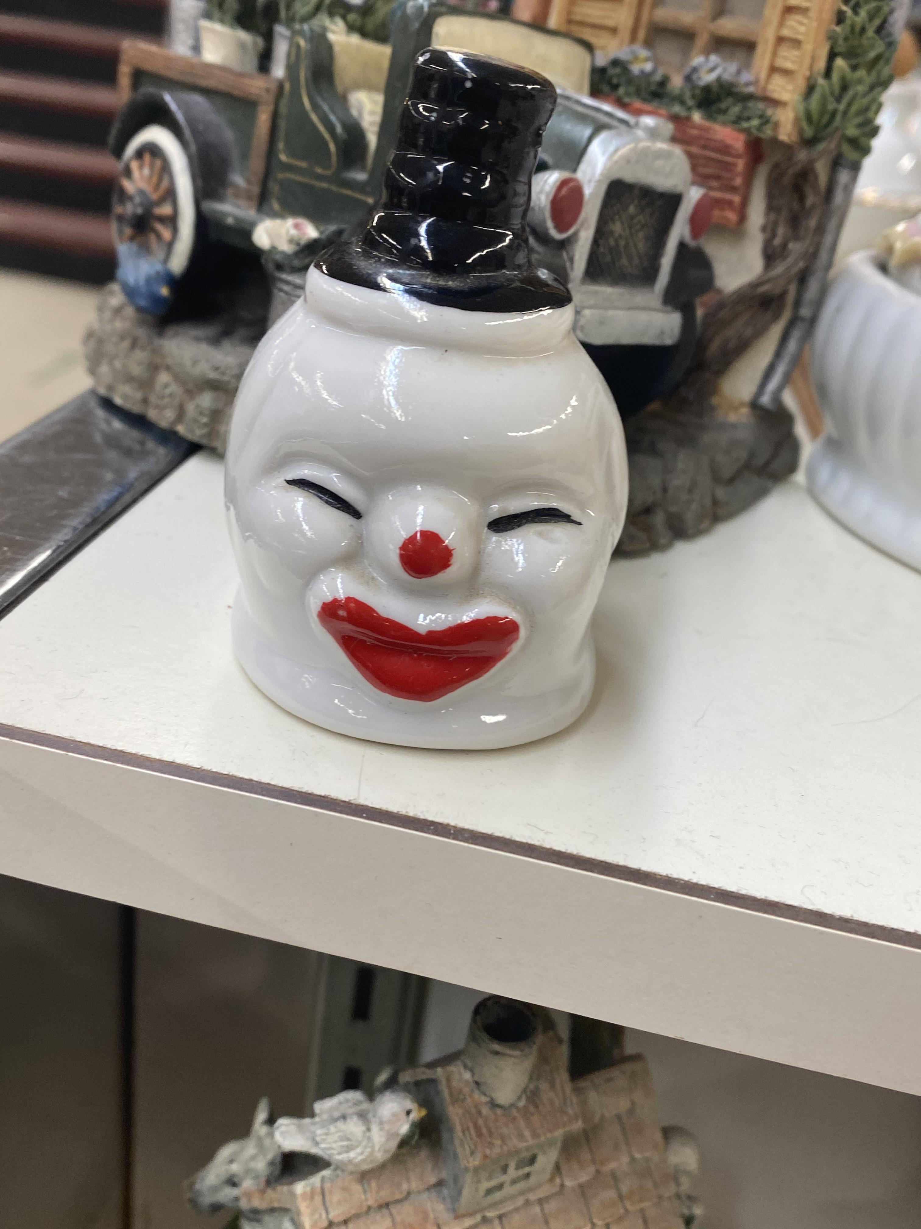 Frosty got a makeover | Scrolller