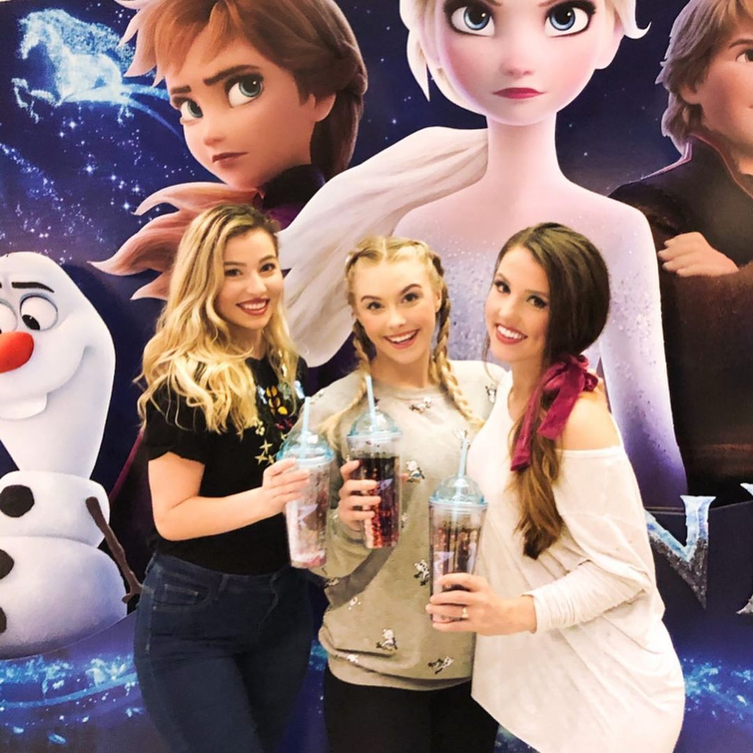Frozen Fans | Scrolller