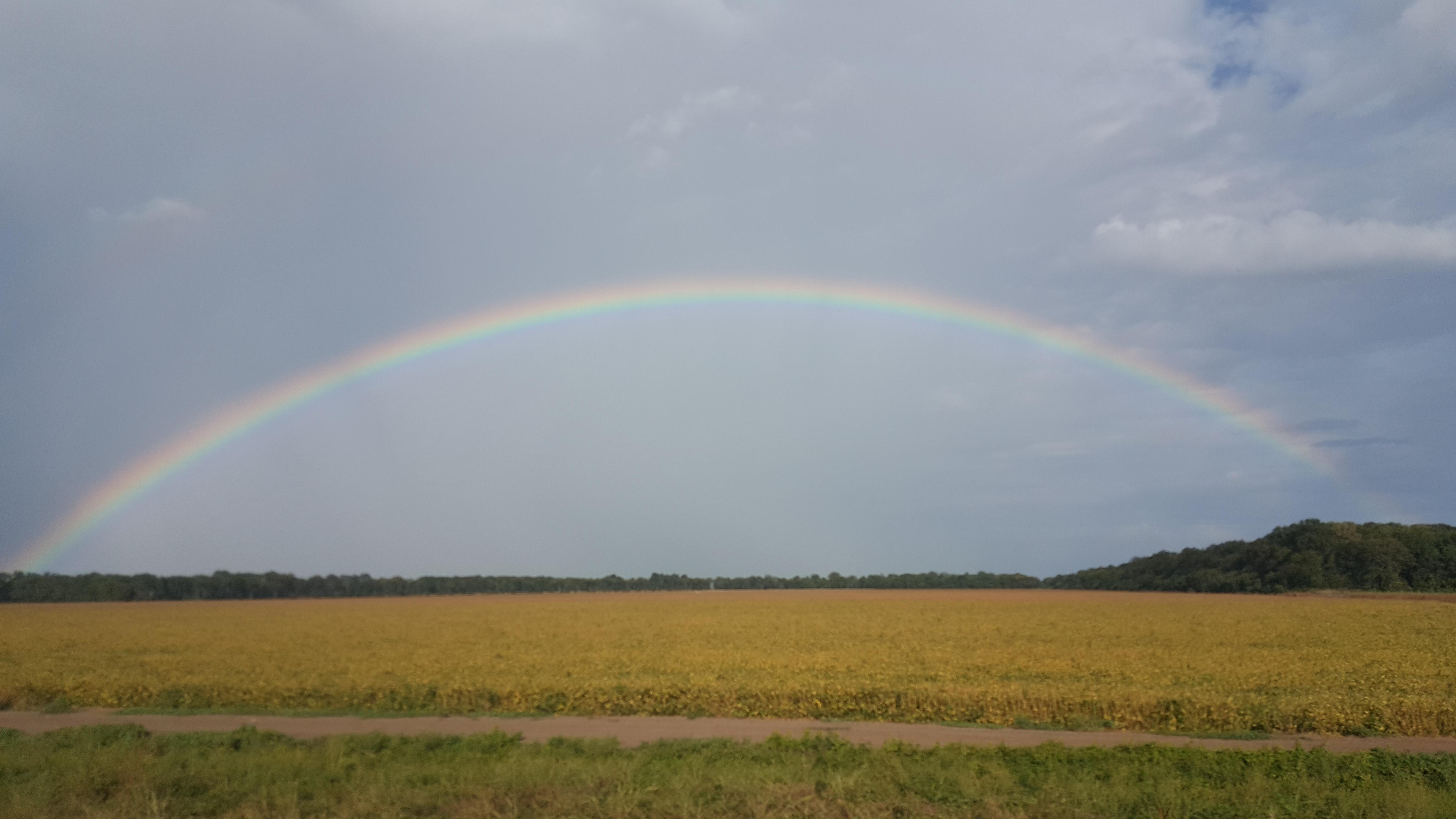 Full rainbow. | Scrolller