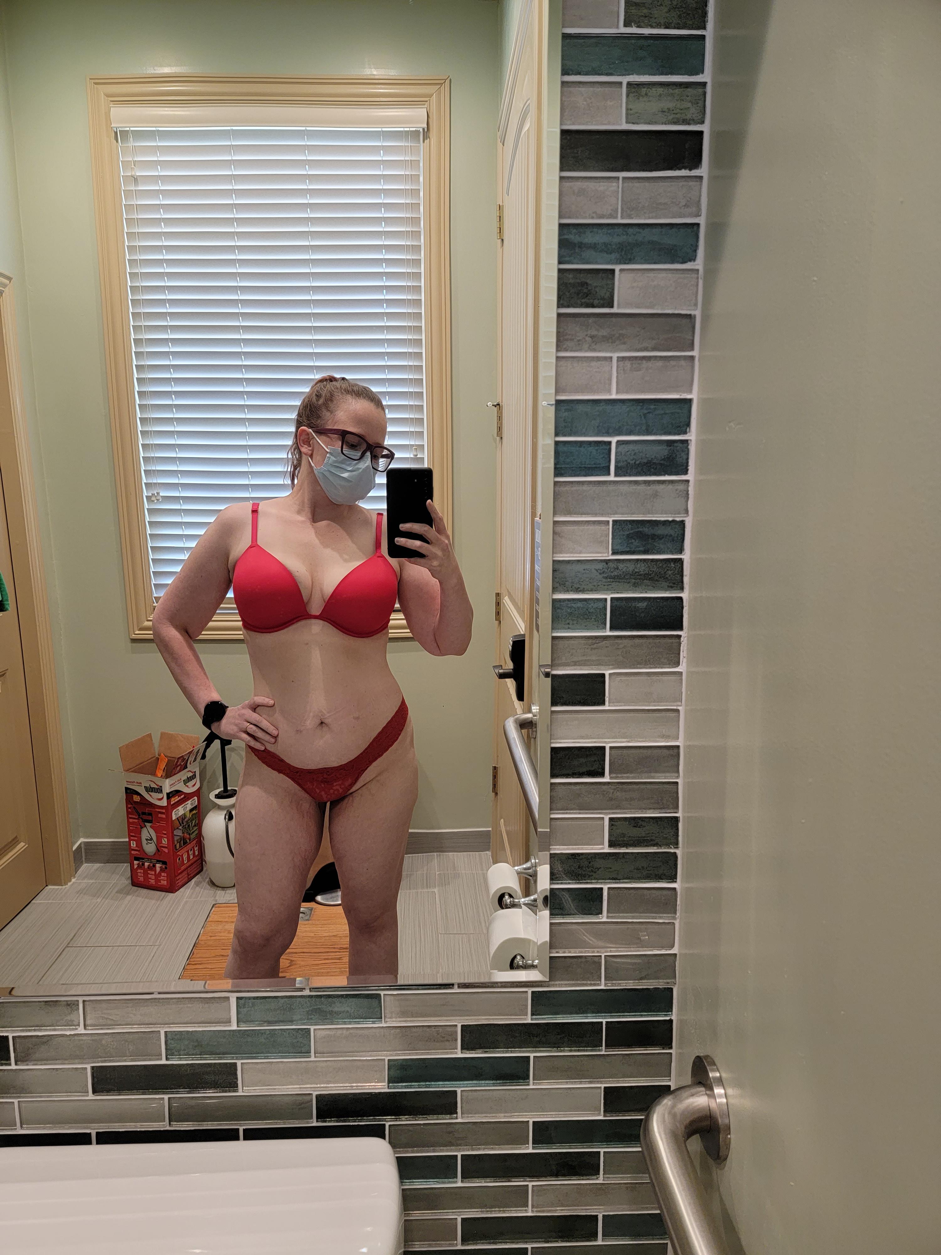 Long, boring day at work | Scrolller