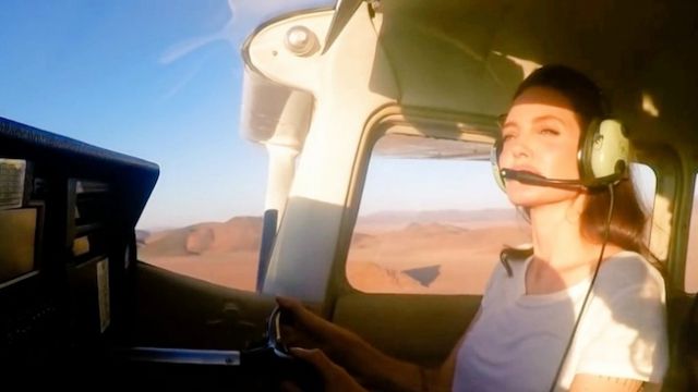 Fun Fact: Angelina Jolie is a fully licensed pilot. | Scrolller