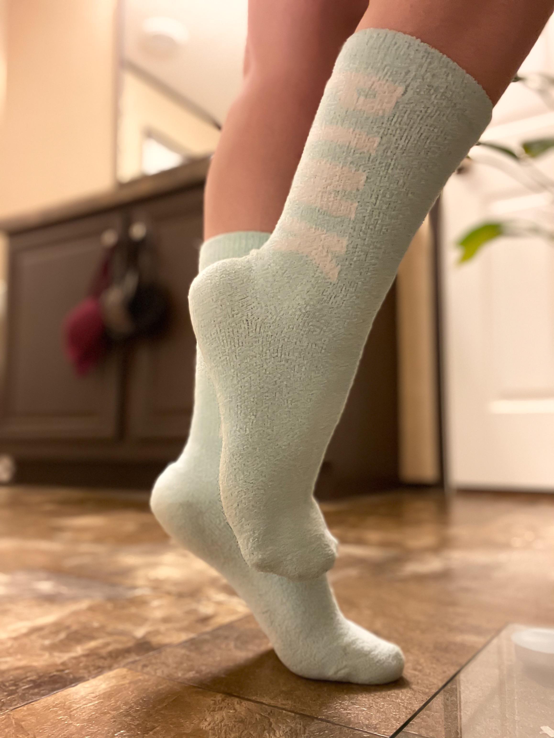 Fuzzy socks are panty droppers | Scrolller