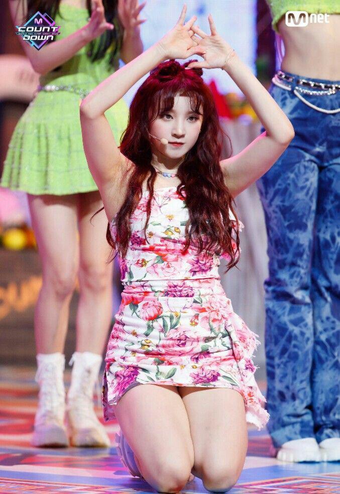 (G)I-dle Yuqi | Scrolller