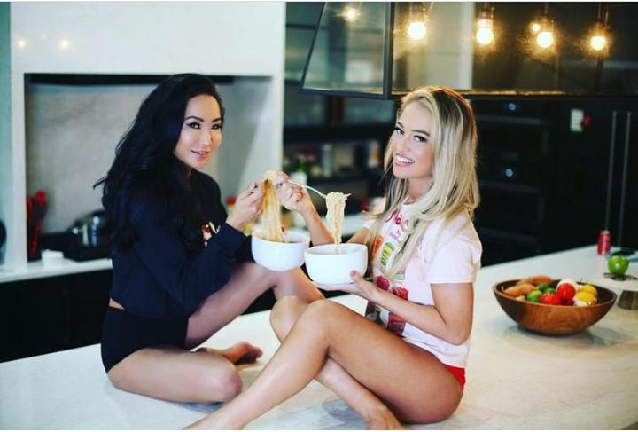 Gail Kim and Alisha Edwards | Scrolller