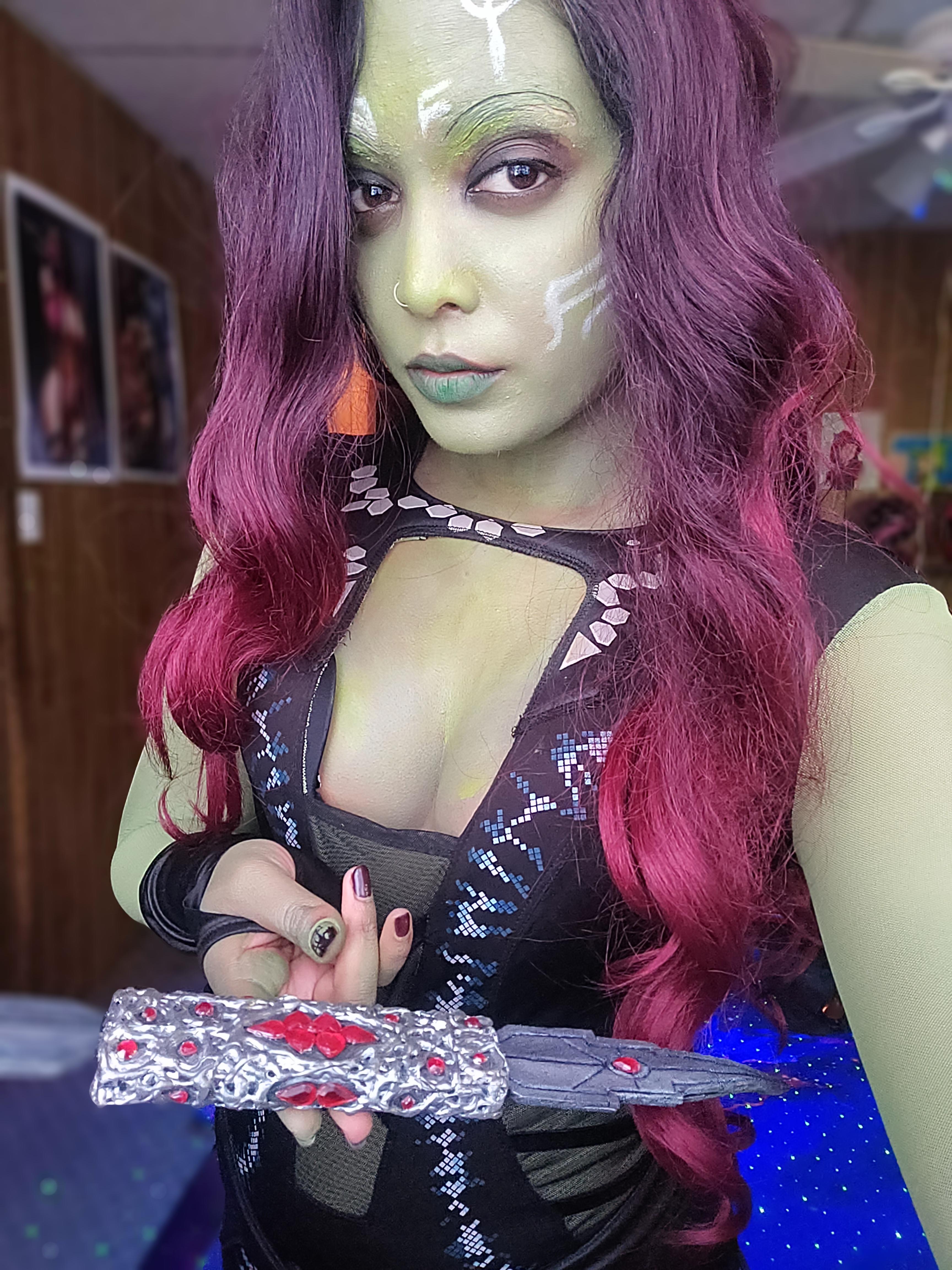 Gamora cosplay by Sindielyn [self] | Scrolller