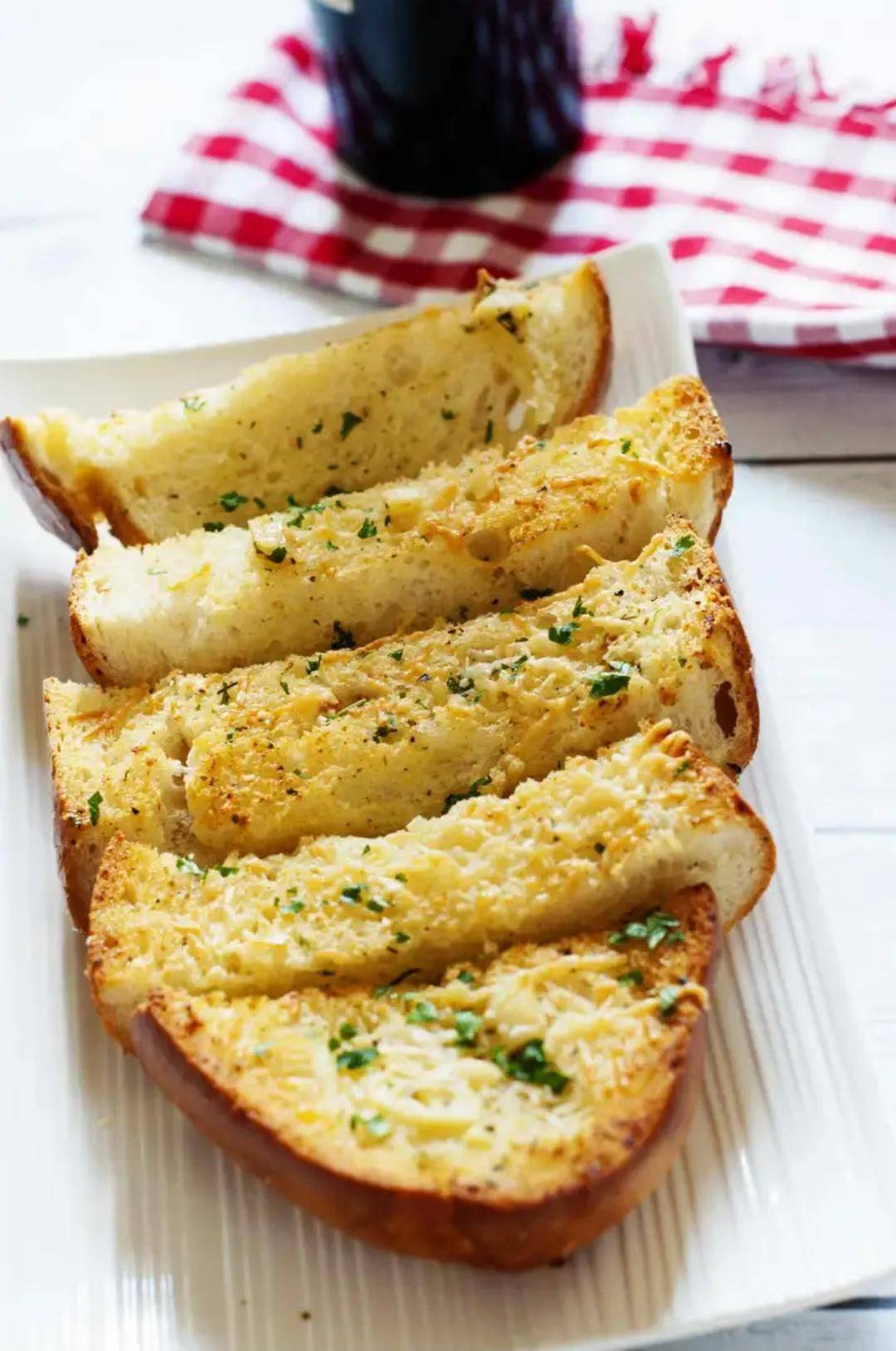 garlic bread | Scrolller