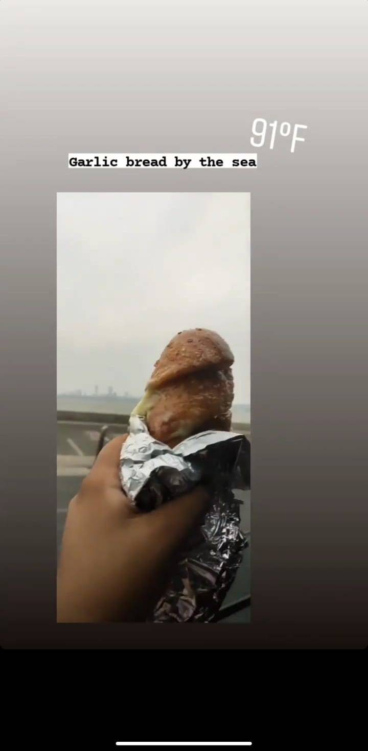 Garlic bread | Scrolller