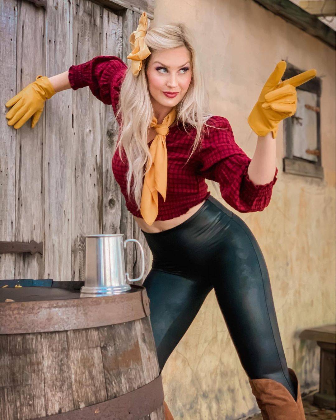 Gaston's Tavern | Scrolller