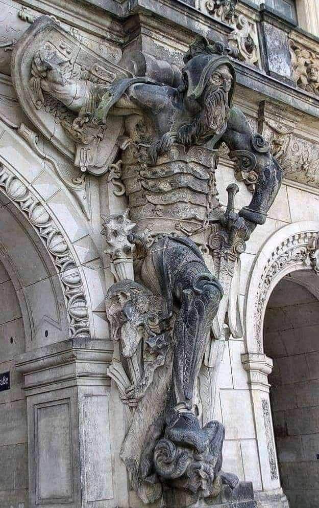 Gate keeper, Germany, Dresden. | Scrolller