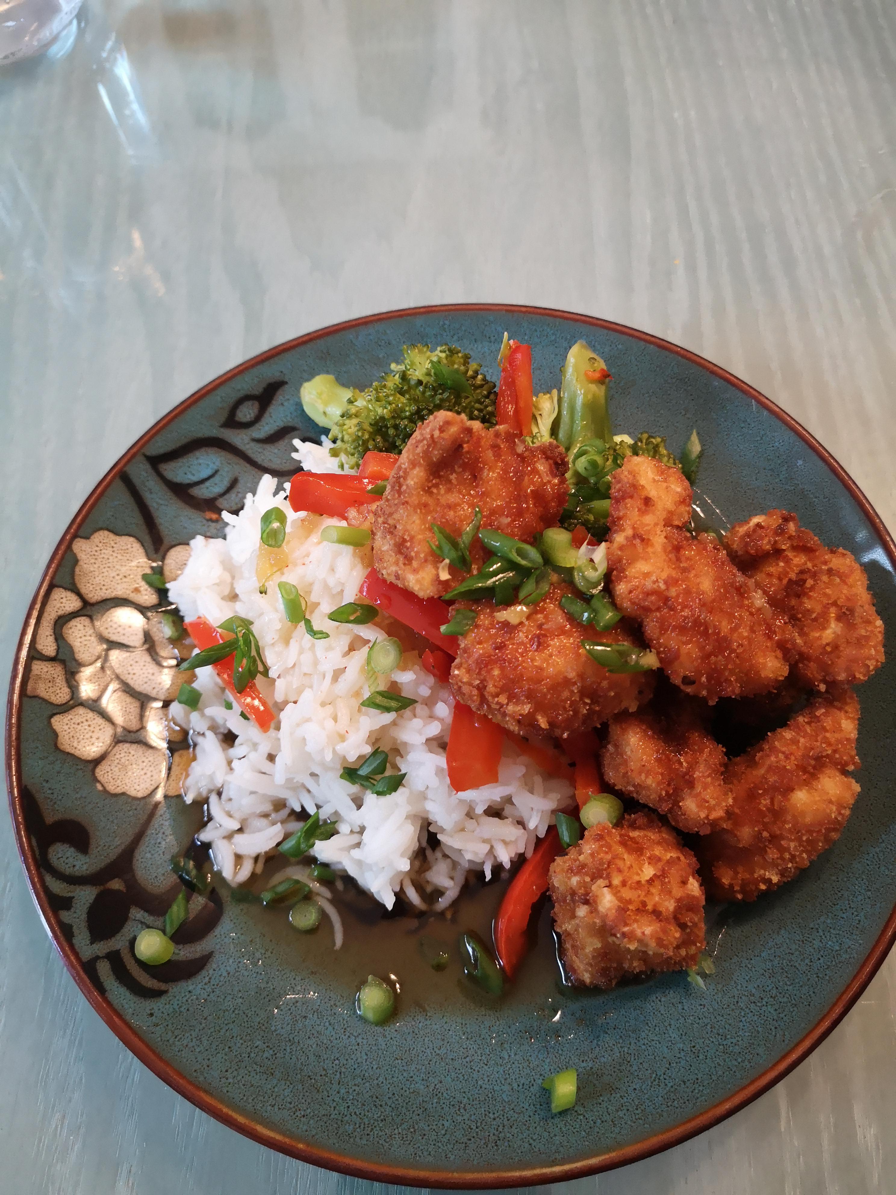 General Tao | Scrolller