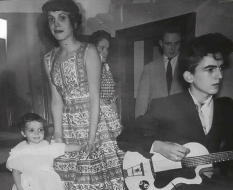 George Harrison | Scrolller