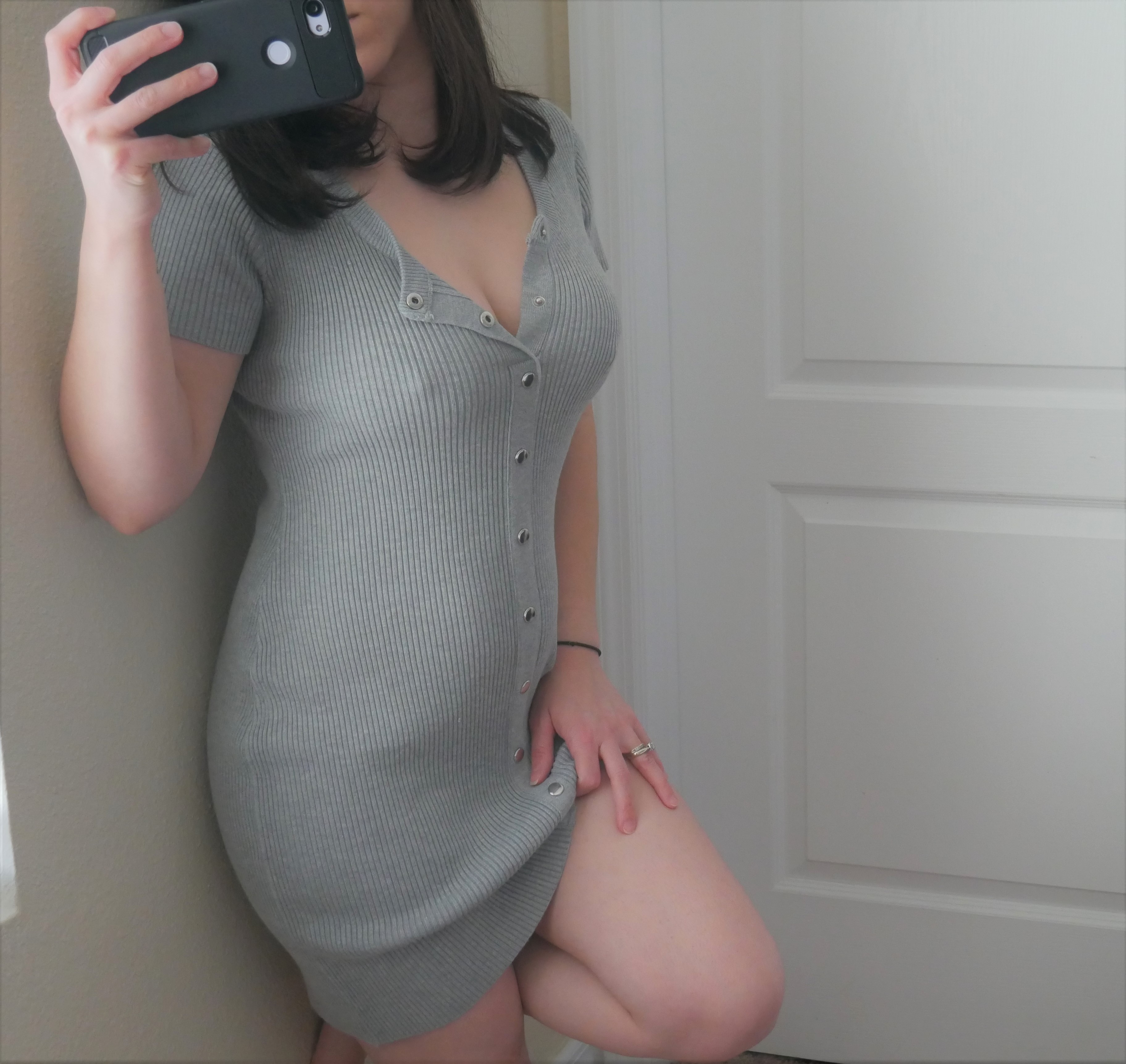 get close enough and I can poke your eye out | Scrolller