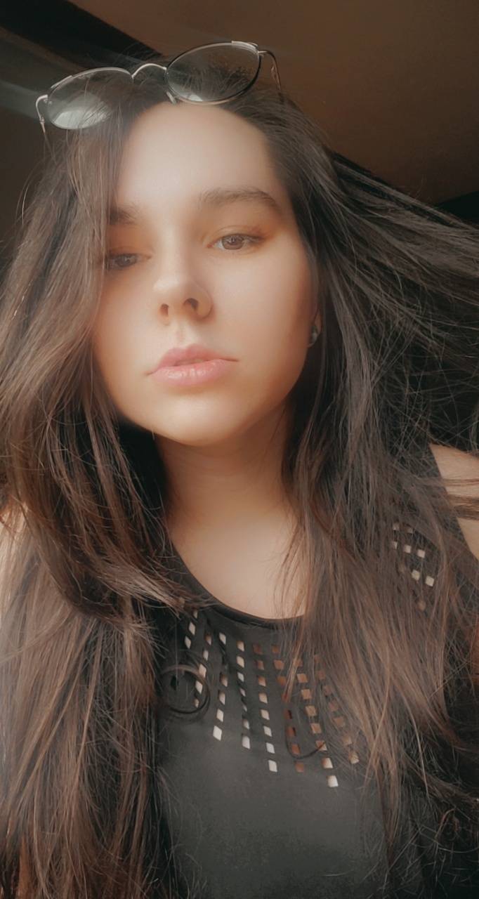 Get down on your knees like a good little toy and praise me | Scrolller