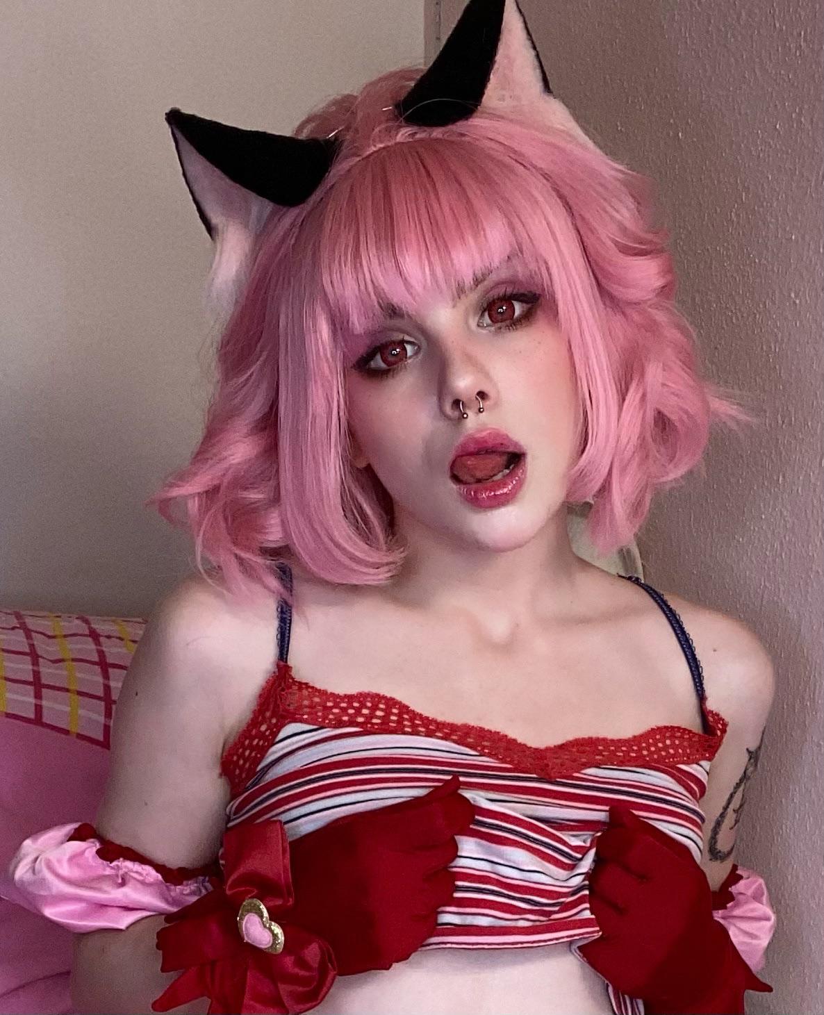 get to see more on my of link in bio! | Scrolller