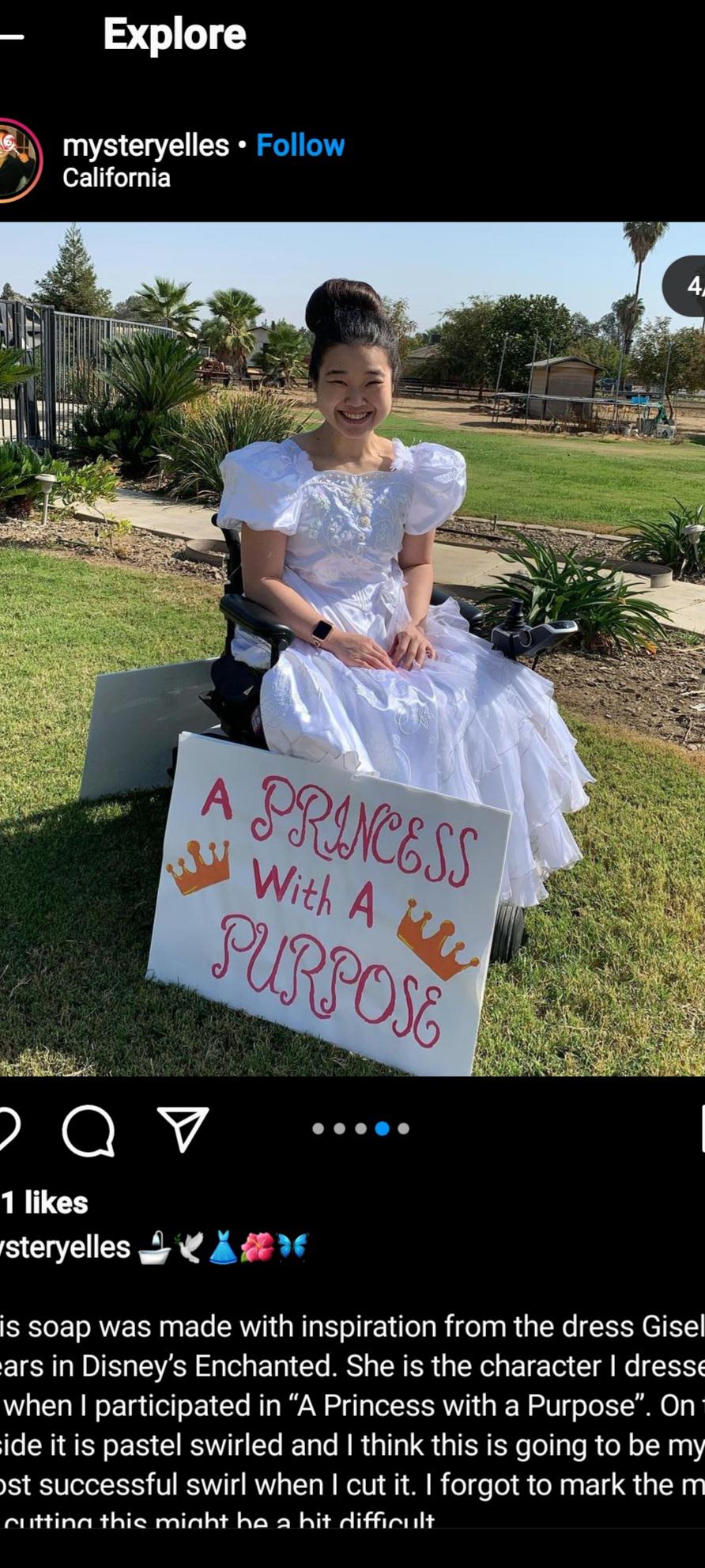 Getting some Gypsy Rose vibes from this one | Scrolller