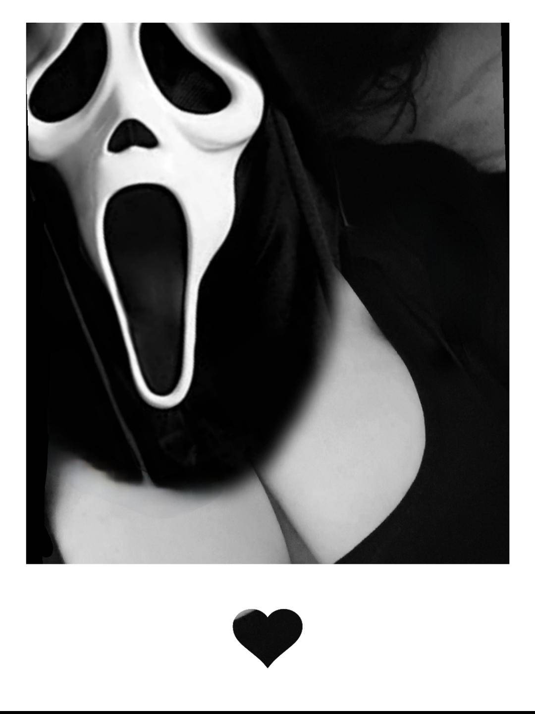 Ghostface got some curves ;) | Scrolller