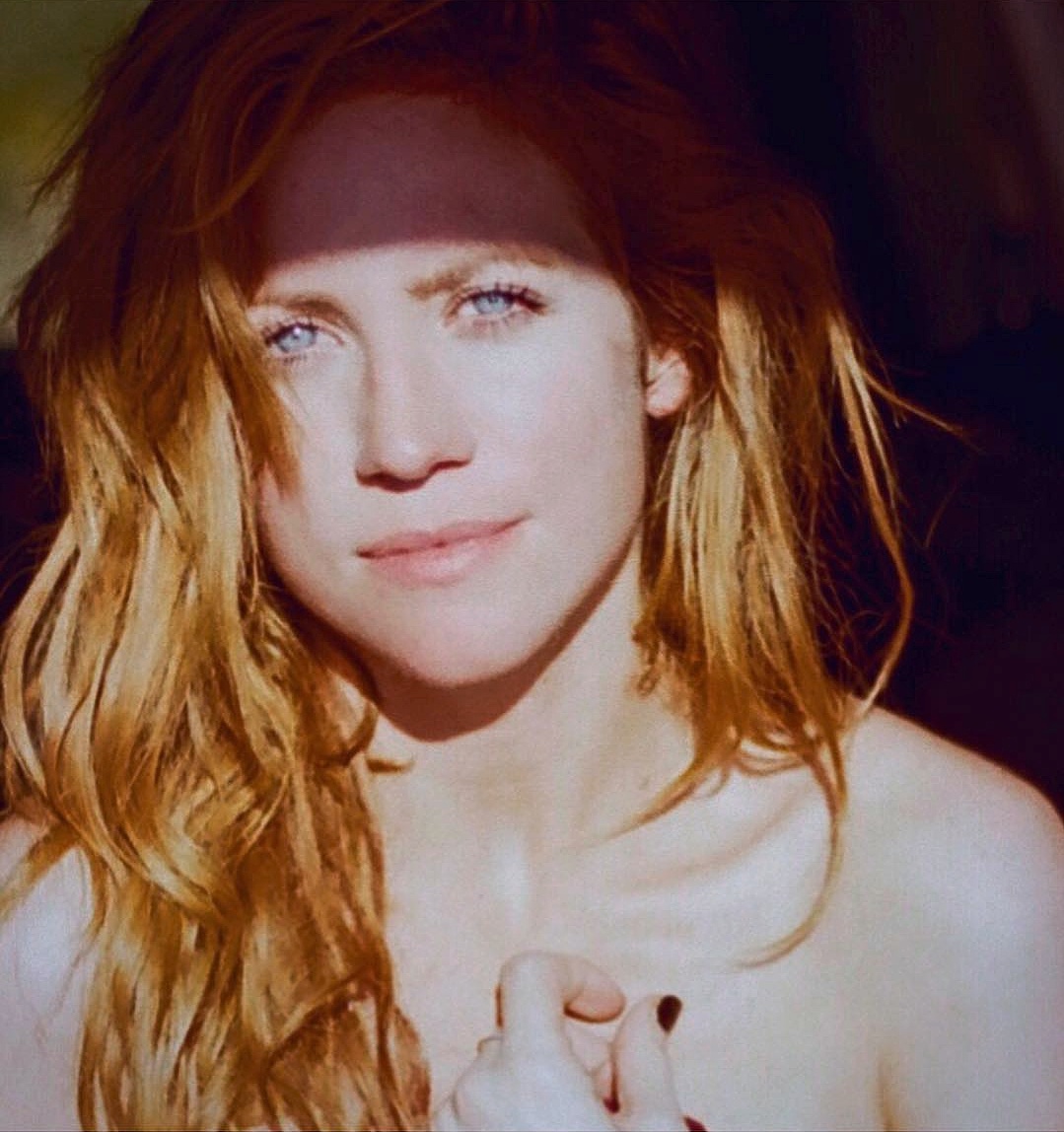 Ginger Snow Scrolller