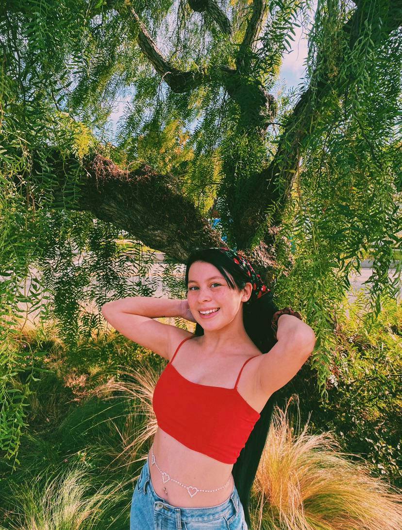 Girl Next Door ️💕 Scrolller