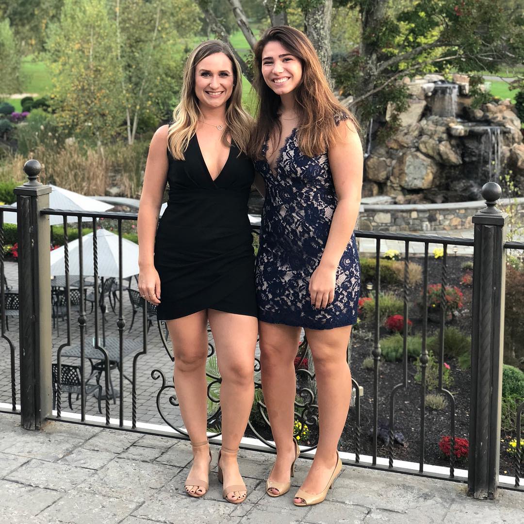 Girl on left dumped me. Now I dump loads thinking about those thighs | Scrolller