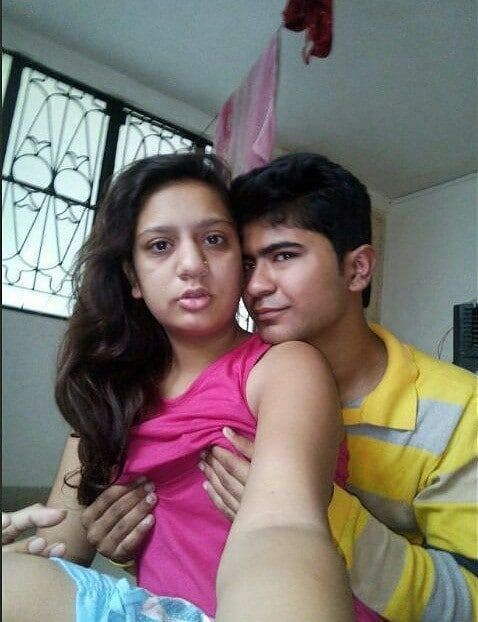 Girlfriend Ke Ghr Jaake Ushe Choda 💦💦💦💦 Scrolller 
