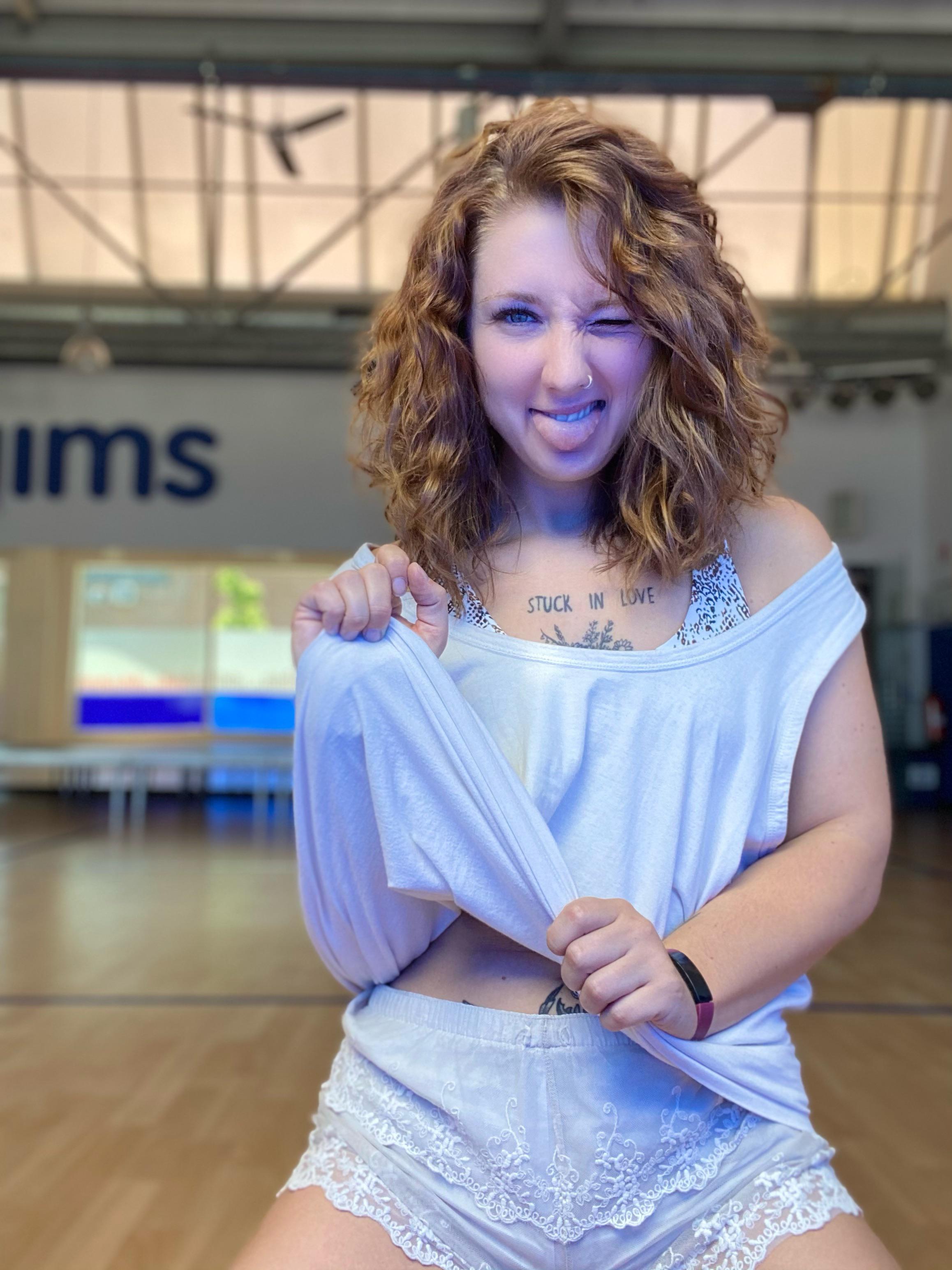 Girls just wanna have fun! | Scrolller