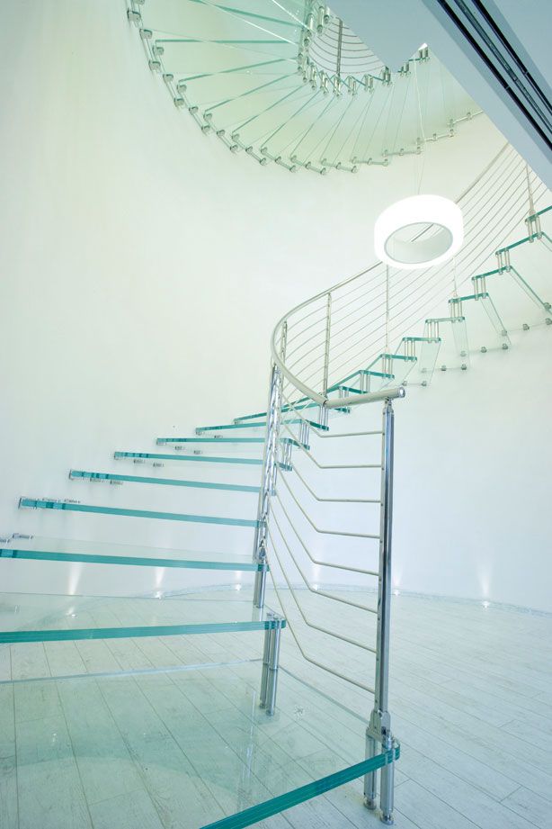 Glass stairway | Scrolller