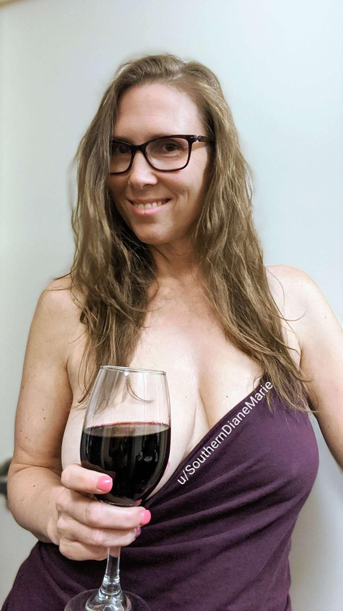 Glasses and a glass. | Scrolller