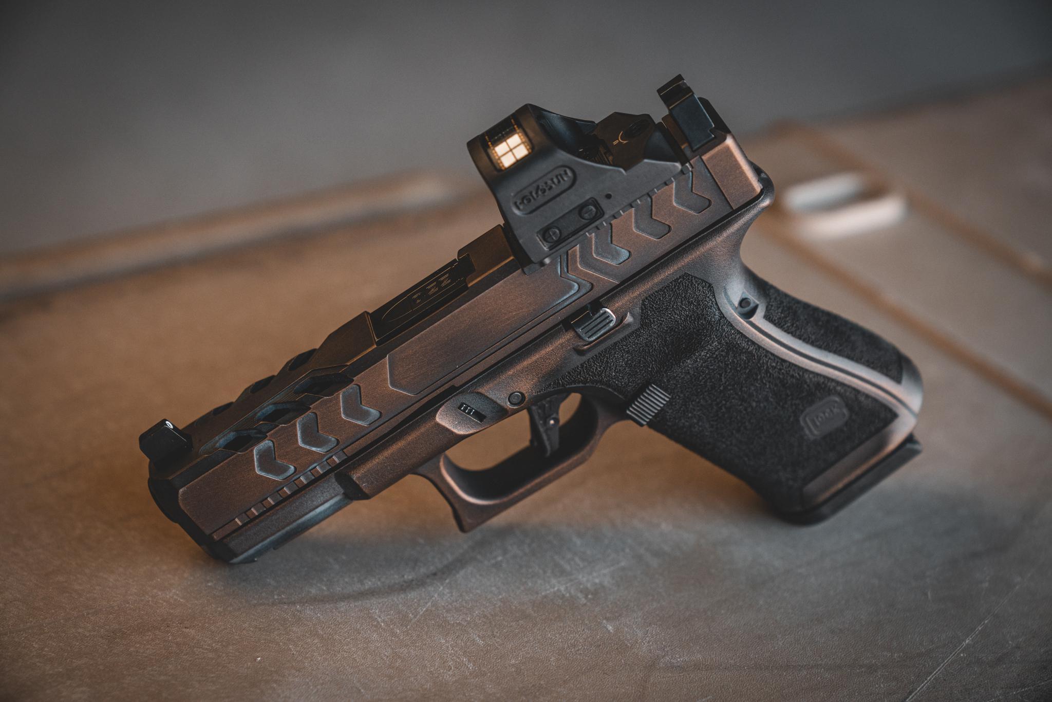 Glock 19 in burnt bronze | Scrolller