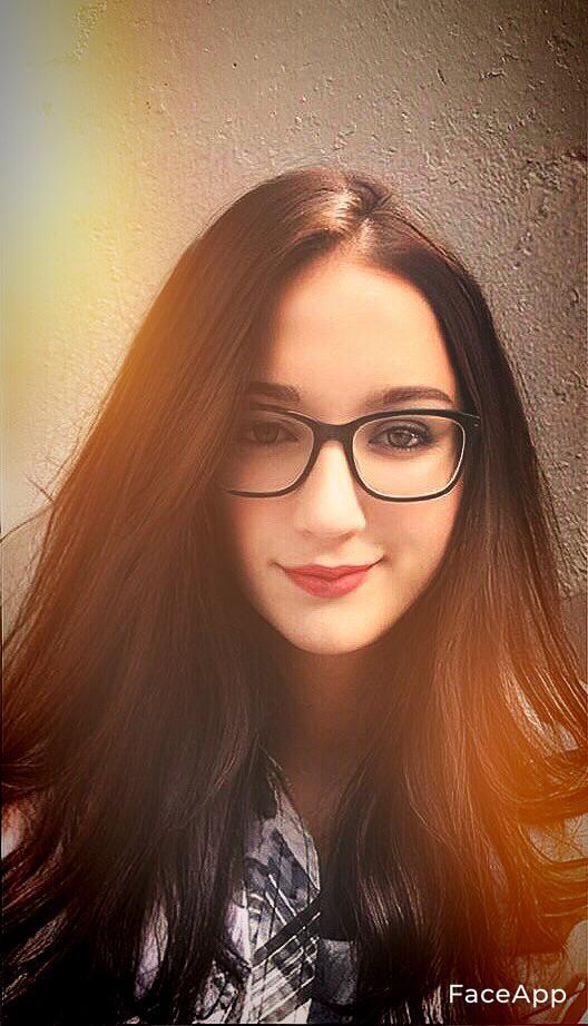 God I love FaceApp | Scrolller