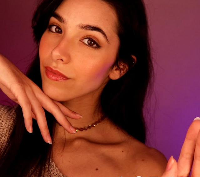 Goddess Glow's Perfect Sexy Face! | Scrolller