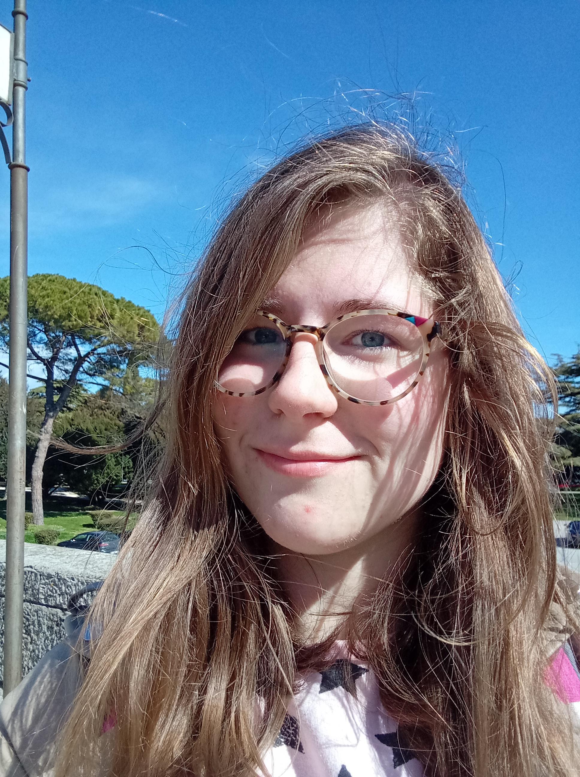 Going from school to home.(F 17) | Scrolller