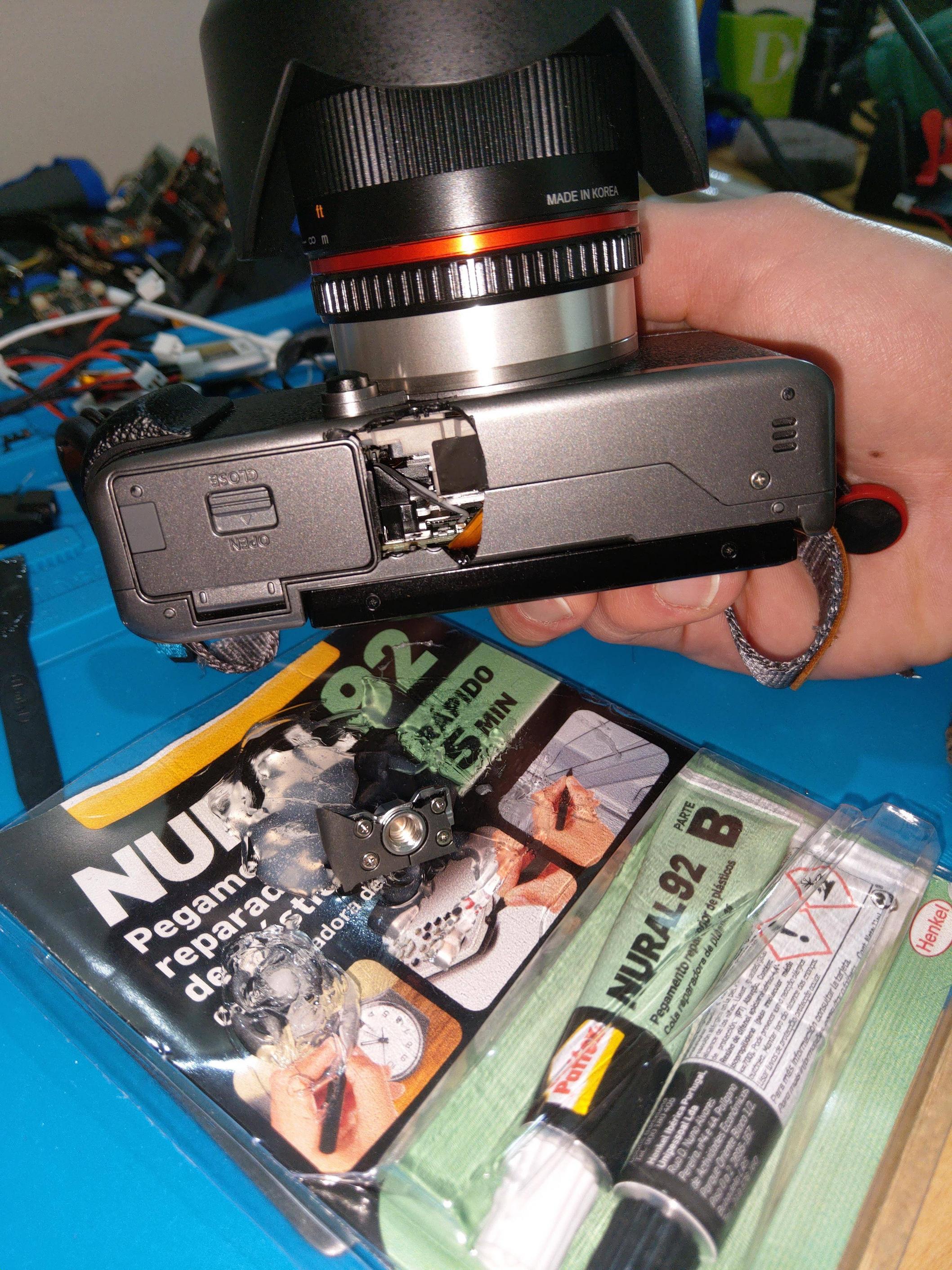 Going to open a x-t100 but how to? Can't find a disassemble anywhere | Scrolller