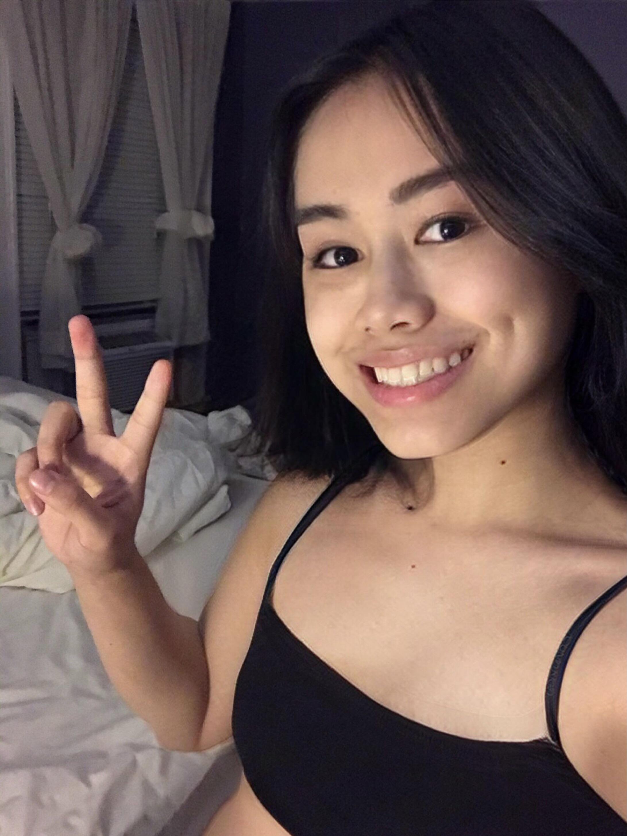 Going to sleep in comfy clothes tonight, wanna join? 😊 | Scrolller