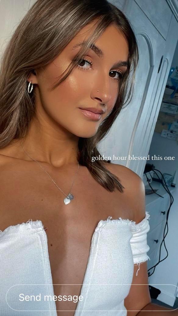 Golden Hour | Scrolller