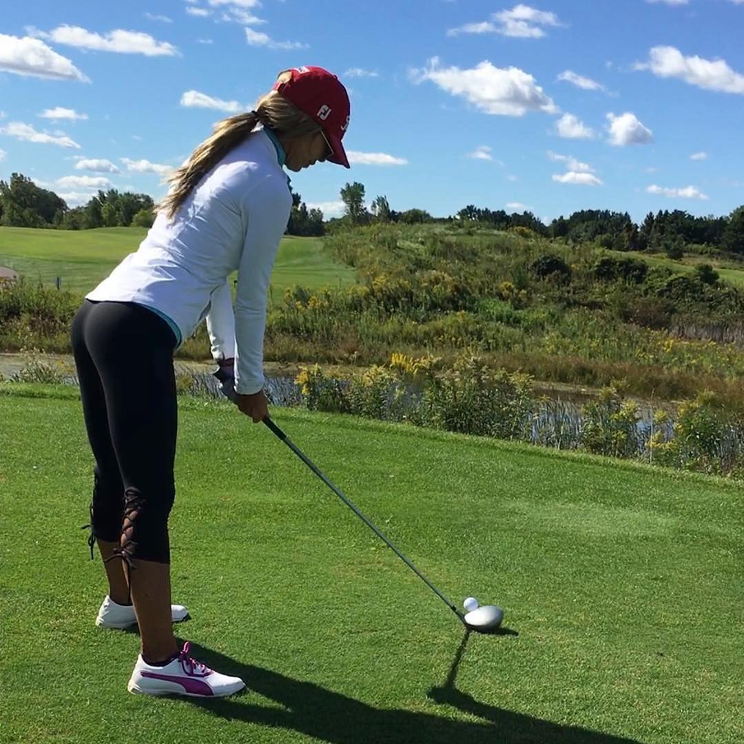 Golf babe | Scrolller